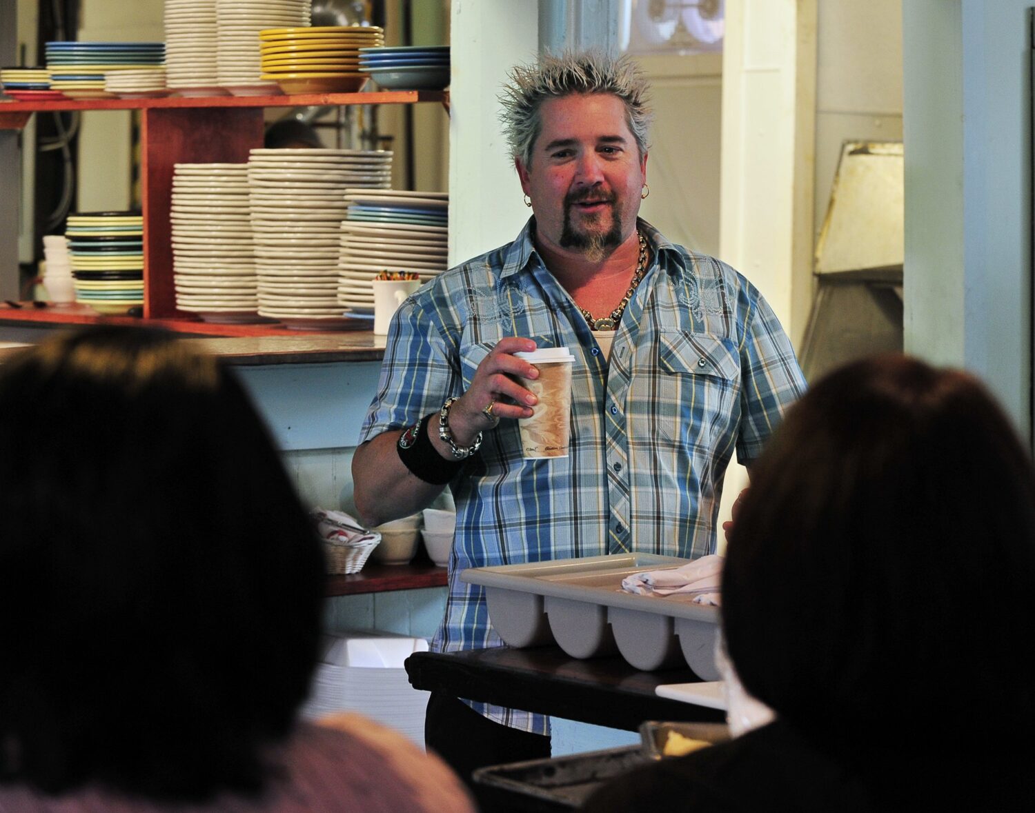 Denver 'Diners, Drive-Ins, and Dives' favorite suddenly closes - 98.5 KYGO